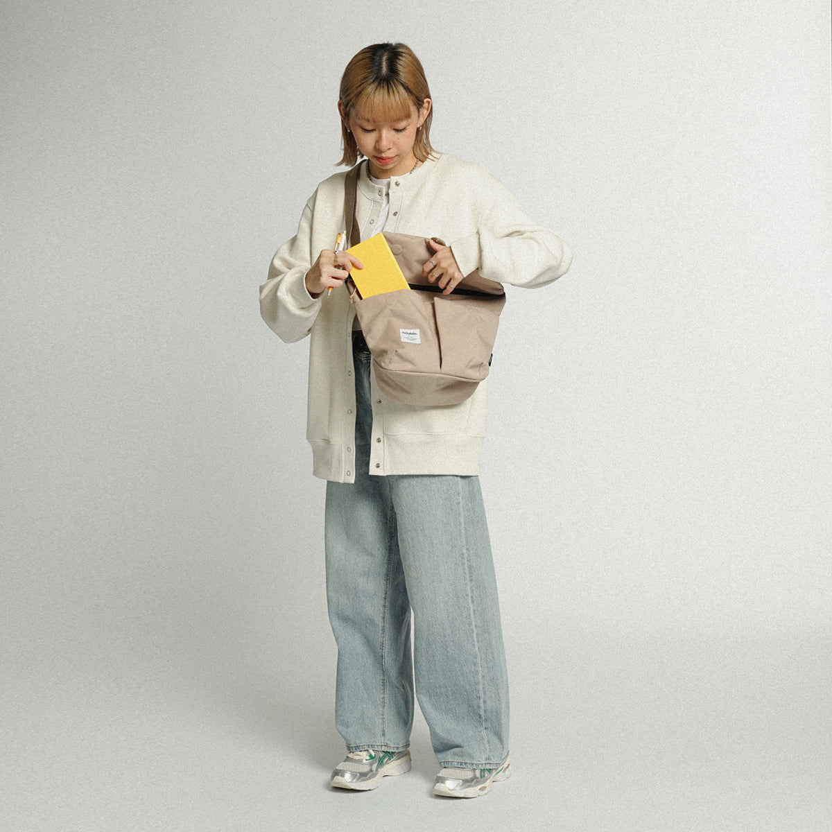 Sling & Messenger Bags – Bratpack PH